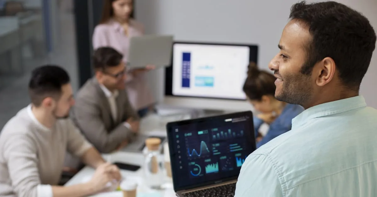 Capacitación de Software HMI y programación PLC